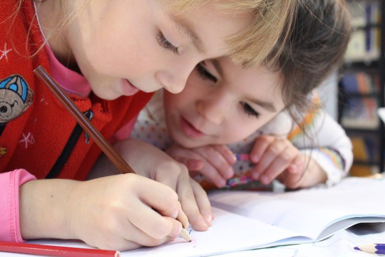 OPOL Method: One Parent, One Language - Bebe Bilingue